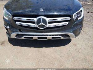 Black Mercedes-Benz GLC 300 2021 in Klaipeda, with an engine capacity of 2.00 L and mileage of 76 thousand km for 14200 €, photo 9 on AUTOMOTO.COM.LV