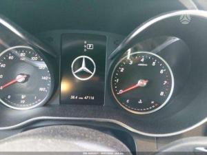 Black Mercedes-Benz GLC 300 2021 in Klaipeda, with an engine capacity of 2.00 L and mileage of 76 thousand km for 14200 €, photo 15 on AUTOMOTO.COM.LV