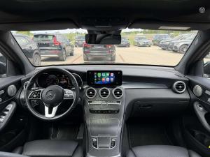 Черный Мерседес GLC 300 2021 в Шяуляй, объемом двигателя 1.95 л и пробегом 105 тыс. км за 33990 €, фото 16 на AUTOMOTO.COM.LV
