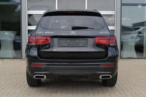 Melns Mercedes-Benz GLC 300 2021 Viļņa, ar dzinēja tilpumu 1.95 L un nobraukumu 169 tūkst. km par 30000 €, foto 15 vietnē AUTOMOTO.COM.LV