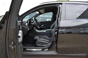 Melns Mercedes-Benz GLC 300 2021 Viļņa, ar dzinēja tilpumu 1.95 L un nobraukumu 169 tūkst. km par 30000 €, foto 30 vietnē AUTOMOTO.COM.LV