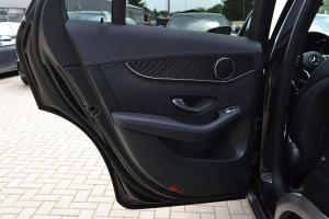 Melns Mercedes-Benz GLC 300 2021 Viļņa, ar dzinēja tilpumu 1.95 L un nobraukumu 169 tūkst. km par 30000 €, foto 32 vietnē AUTOMOTO.COM.LV