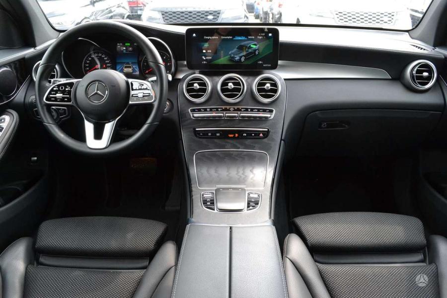 Melns Mercedes-Benz GLC 300 2021 Viļņa, ar dzinēja tilpumu 1.95 L un nobraukumu 169 tūkst. km par 30000 €, foto 42 vietnē AUTOMOTO.COM.LV