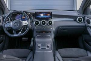 Black Mercedes-Benz GLC 300 2021 in Kaunas, with an engine capacity of 1.95 L and mileage of 187 thousand km for 28499 €, photo 22 on AUTOMOTO.COM.LV