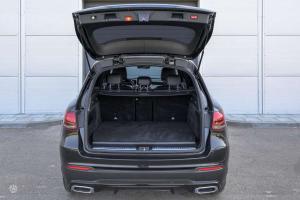 Black Mercedes-Benz GLC 300 2021 in Kaunas, with an engine capacity of 1.95 L and mileage of 187 thousand km for 28499 €, photo 51 on AUTOMOTO.COM.LV