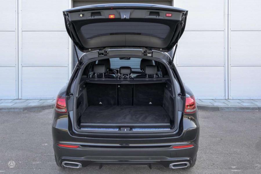 Black Mercedes-Benz GLC 300 2021 in Kaunas, with an engine capacity of 1.95 L and mileage of 187 thousand km for 28499 €, photo 51 on AUTOMOTO.COM.LV