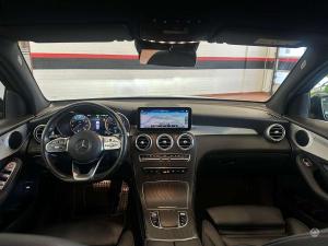 Черный Мерседес GLC 300 2021 в Каунас, объемом двигателя 1.95 л и пробегом 217 тыс. км за 27600 €, фото 31 на AUTOMOTO.COM.LV