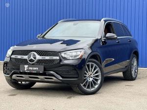 Melns Mercedes-Benz GLC 300 2021 Kauņa, ar dzinēja tilpumu 1.99 L un nobraukumu 58 tūkst. km par 32500 €, foto  vietnē AUTOMOTO.COM.LV