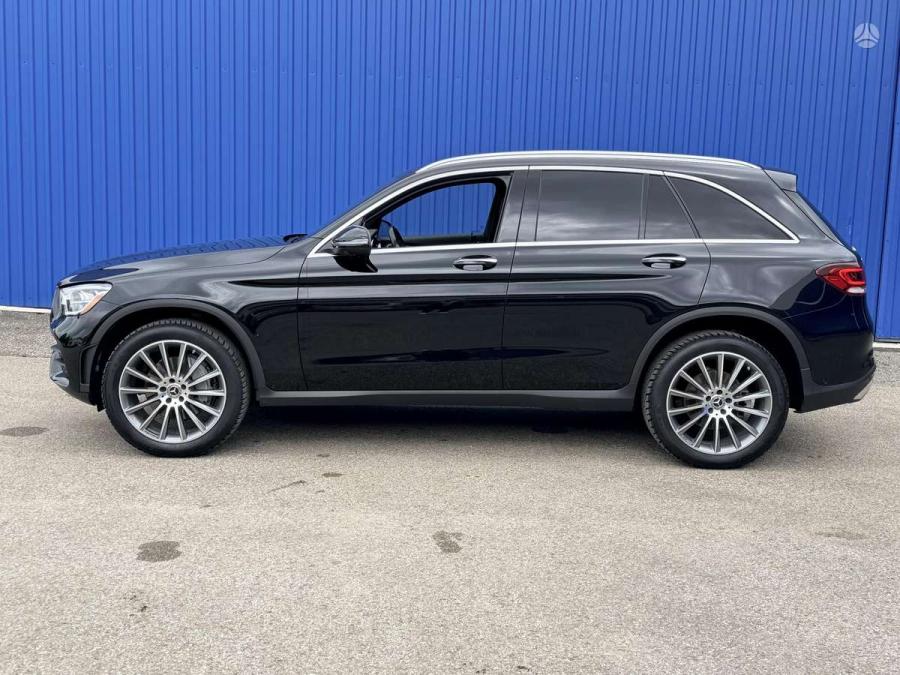 Melns Mercedes-Benz GLC 300 2021 Kauņa, ar dzinēja tilpumu 1.99 L un nobraukumu 58 tūkst. km par 32500 €, foto 7 vietnē AUTOMOTO.COM.LV