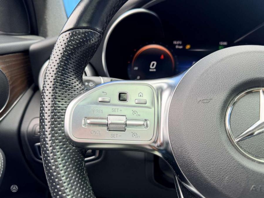 Melns Mercedes-Benz GLC 300 2021 Kauņa, ar dzinēja tilpumu 1.99 L un nobraukumu 58 tūkst. km par 32500 €, foto 11 vietnē AUTOMOTO.COM.LV