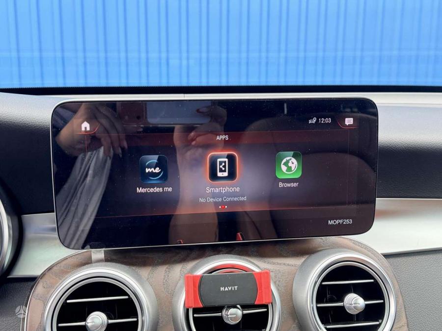 Melns Mercedes-Benz GLC 300 2021 Kauņa, ar dzinēja tilpumu 1.99 L un nobraukumu 58 tūkst. km par 32500 €, foto 25 vietnē AUTOMOTO.COM.LV