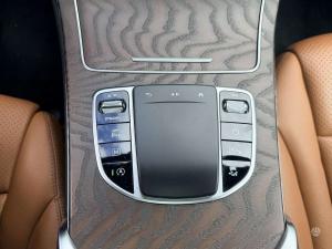 Melns Mercedes-Benz GLC 300 2021 Kauņa, ar dzinēja tilpumu 1.99 L un nobraukumu 58 tūkst. km par 32500 €, foto 28 vietnē AUTOMOTO.COM.LV