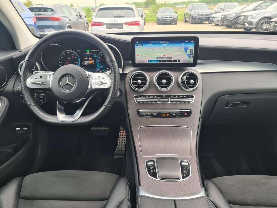 Melns Mercedes-Benz GLC 300 2021 Šauļi, ar dzinēja tilpumu 1.99 L un nobraukumu 80 tūkst. km par 35990 €, foto 11 vietnē AUTOMOTO.COM.LV