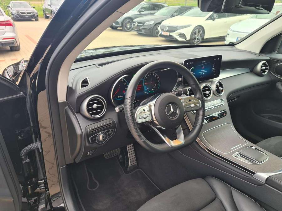 Melns Mercedes-Benz GLC 300 2021 Šauļi, ar dzinēja tilpumu 1.99 L un nobraukumu 80 tūkst. km par 35990 €, foto 12 vietnē AUTOMOTO.COM.LV