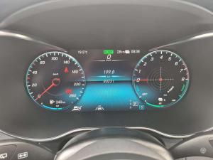 Melns Mercedes-Benz GLC 300 2021 Šauļi, ar dzinēja tilpumu 1.99 L un nobraukumu 80 tūkst. km par 35990 €, foto 25 vietnē AUTOMOTO.COM.LV