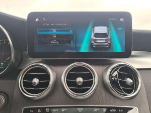 Melns Mercedes-Benz GLC 300 2021 Šauļi, ar dzinēja tilpumu 1.99 L un nobraukumu 80 tūkst. km par 35990 €, foto 36 vietnē AUTOMOTO.COM.LV