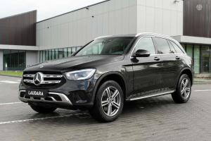 Черный Мерседес GLC 300 2021 в Вильнюс, объемом двигателя 1.99 л и пробегом 38 тыс. км за 27800 €, фото 10 на AUTOMOTO.COM.LV