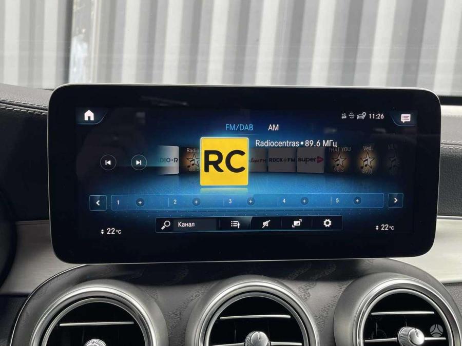 Черный Мерседес GLC 300 2021 в Вильнюс, объемом двигателя 1.95 л и пробегом 156 тыс. км за 35900 €, фото 18 на AUTOMOTO.COM.LV