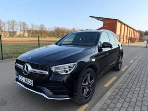 Black Mercedes-Benz GLC 300 2022 in Jekabpils, with an engine capacity of 2.00 L and mileage of 210 thousand km for 28000 €, photo  on AUTOMOTO.COM.LV