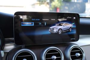 Melns Mercedes-Benz GLC 300 2022 Viļņa, ar dzinēja tilpumu 1.99 L un nobraukumu 71 tūkst. km par 30000 €, foto 20 vietnē AUTOMOTO.COM.LV