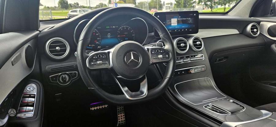 Melns Mercedes-Benz GLC 300 2022 Klaipėda, ar dzinēja tilpumu 1.95 L un nobraukumu 159 tūkst. km par 33900 €, foto 23 vietnē AUTOMOTO.COM.LV