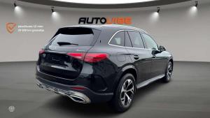 Melns Mercedes-Benz GLC 300 2023 Viļņa, ar dzinēja tilpumu 2.00 L un nobraukumu 157 tūkst. km par 43989 €, foto 5 vietnē AUTOMOTO.COM.LV