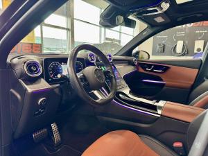 Melns Mercedes-Benz GLC 300 2023 Viļņa, ar dzinēja tilpumu 2.00 L un nobraukumu 157 tūkst. km par 43989 €, foto 8 vietnē AUTOMOTO.COM.LV
