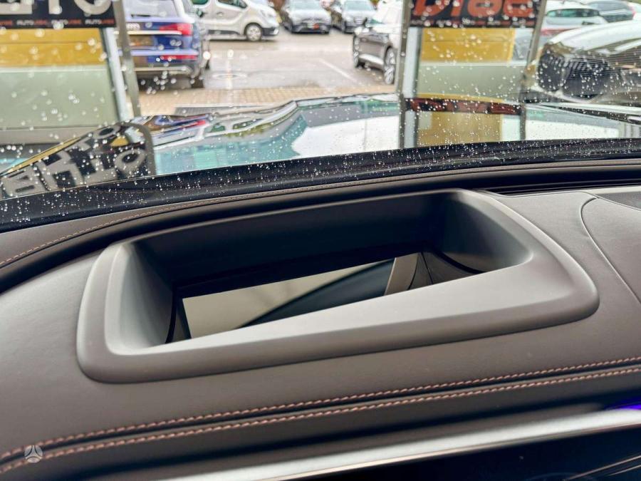 Melns Mercedes-Benz GLC 300 2023 Viļņa, ar dzinēja tilpumu 2.00 L un nobraukumu 157 tūkst. km par 43989 €, foto 12 vietnē AUTOMOTO.COM.LV