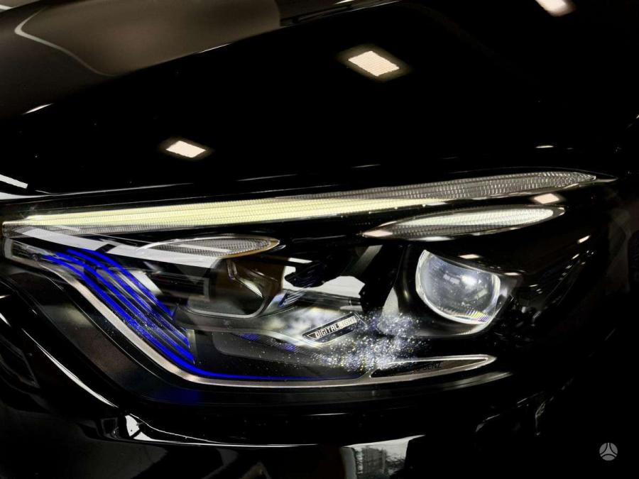 Melns Mercedes-Benz GLC 300 2023 Viļņa, ar dzinēja tilpumu 2.00 L un nobraukumu 157 tūkst. km par 43989 €, foto 30 vietnē AUTOMOTO.COM.LV