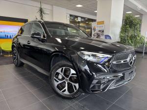 Melns Mercedes-Benz GLC 300 2023 Viļņa, ar dzinēja tilpumu 2.00 L un nobraukumu 157 tūkst. km par 43989 €, foto 38 vietnē AUTOMOTO.COM.LV