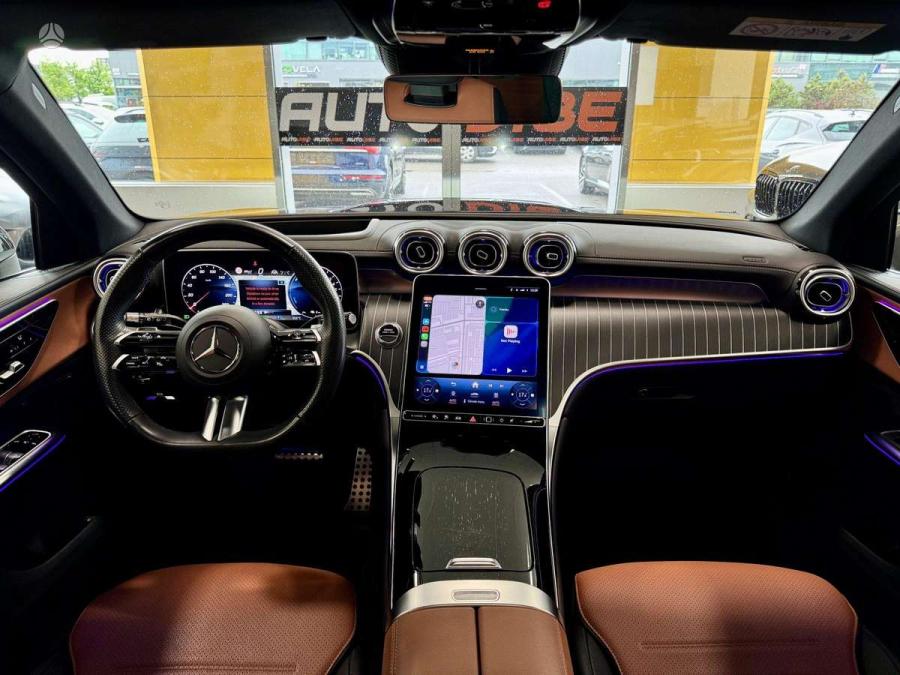 Черный Мерседес GLC 300 2023 в Вильнюс, объемом двигателя 2.00 л и пробегом 157 тыс. км за 43989 €, фото 27 на AUTOMOTO.COM.LV
