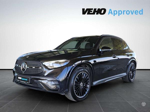 Черный Мерседес GLC 300 2023 в Клайпеда, объемом двигателя 2.00 л и пробегом 172 тыс. км за 42500 €, фото 1 на AUTOMOTO.COM.LV