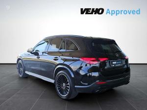 Черный Мерседес GLC 300 2023 в Клайпеда, объемом двигателя 2.00 л и пробегом 172 тыс. км за 42500 €, фото 4 на AUTOMOTO.COM.LV