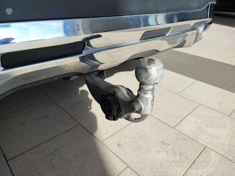 Melns Mercedes-Benz GLC 300 2023 Viļņa, ar dzinēja tilpumu 2.00 L un nobraukumu 110 tūkst. km par 42666 €, foto 18 vietnē AUTOMOTO.COM.LV
