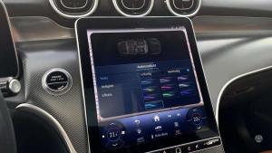 Melns Mercedes-Benz GLC 300 2023 Viļņa, ar dzinēja tilpumu 2.00 L un nobraukumu 110 tūkst. km par 43222 €, foto 18 vietnē AUTOMOTO.COM.LV
