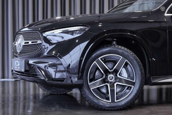 Melns Mercedes-Benz GLC 300 2024 Marijampole, ar dzinēja tilpumu 2.00 L un nobraukumu 7 tūkst. km par 49950 €, foto 6 vietnē AUTOMOTO.COM.LV