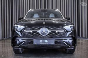Melns Mercedes-Benz GLC 300 2024 Marijampole, ar dzinēja tilpumu 2.00 L un nobraukumu 7 tūkst. km par 47950 €, foto 4 vietnē AUTOMOTO.COM.LV