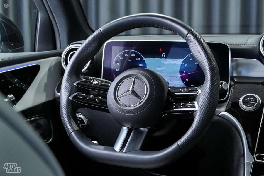 Melns Mercedes-Benz GLC 300 2024 Marijampole, ar dzinēja tilpumu 2.00 L un nobraukumu 7 tūkst. km par 47950 €, foto 27 vietnē AUTOMOTO.COM.LV