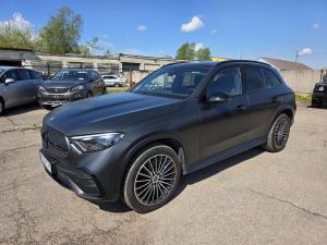 Black Mercedes-Benz GLC 300 2024 in Telschi, with an engine capacity of 2.00 L and mileage of 26 thousand km for 49500 €, photo 8 on AUTOMOTO.COM.LV