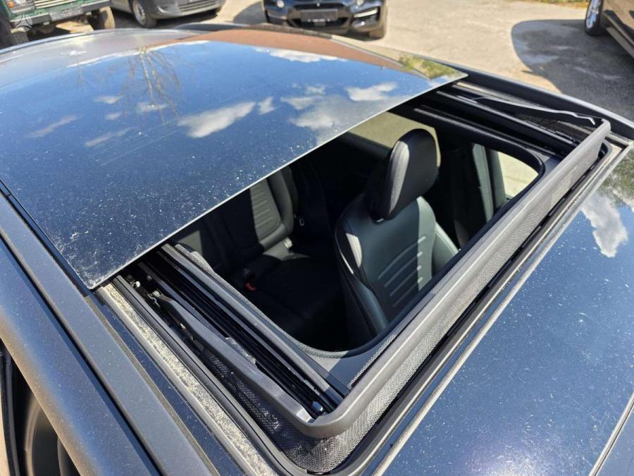 Black Mercedes-Benz GLC 300 2024 in Telschi, with an engine capacity of 2.00 L and mileage of 26 thousand km for 49500 €, photo 21 on AUTOMOTO.COM.LV