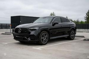 Black Mercedes-Benz GLC 300 2024 in Vilnius, with an engine capacity of 2.00 L and mileage of 20 thousand km for 51990 €, photo  on AUTOMOTO.COM.LV