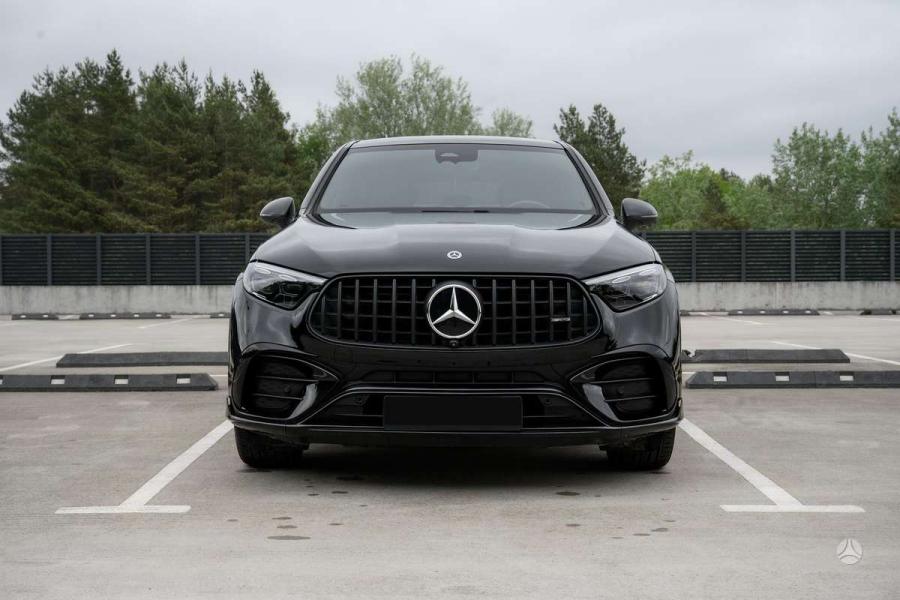 Melns Mercedes-Benz GLC 300 2024 Viļņa, ar dzinēja tilpumu 2.00 L un nobraukumu 20 tūkst. km par 51990 €, foto 3 vietnē AUTOMOTO.COM.LV