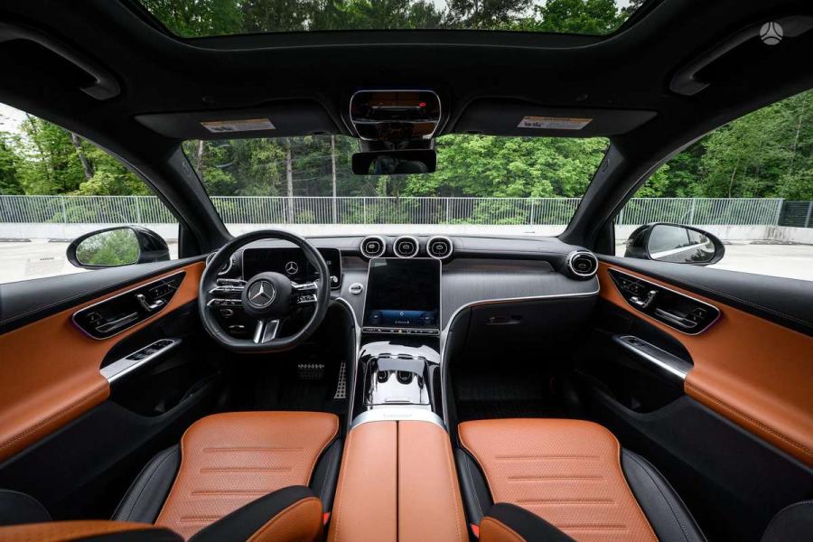 Melns Mercedes-Benz GLC 300 2024 Viļņa, ar dzinēja tilpumu 2.00 L un nobraukumu 20 tūkst. km par 51990 €, foto 12 vietnē AUTOMOTO.COM.LV