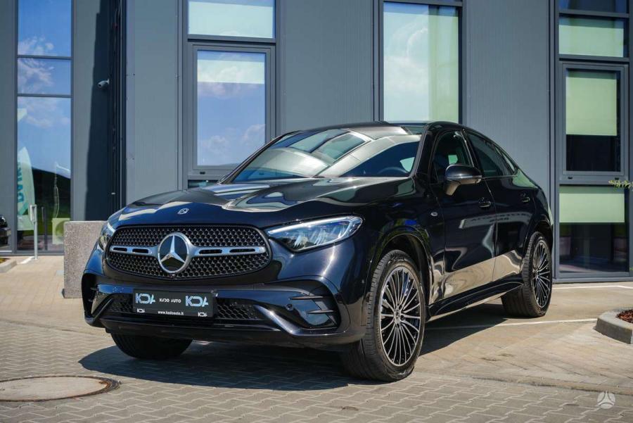 Black Mercedes-Benz GLC 300 2025 in Kaunas, with an engine capacity of 2.00 L and mileage of 7 thousand km for 71950 €, photo 3 on AUTOMOTO.COM.LV