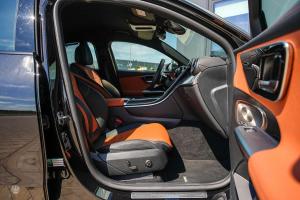 Black Mercedes-Benz GLC 300 2025 in Kaunas, with an engine capacity of 2.00 L and mileage of 7 thousand km for 71950 €, photo 44 on AUTOMOTO.COM.LV