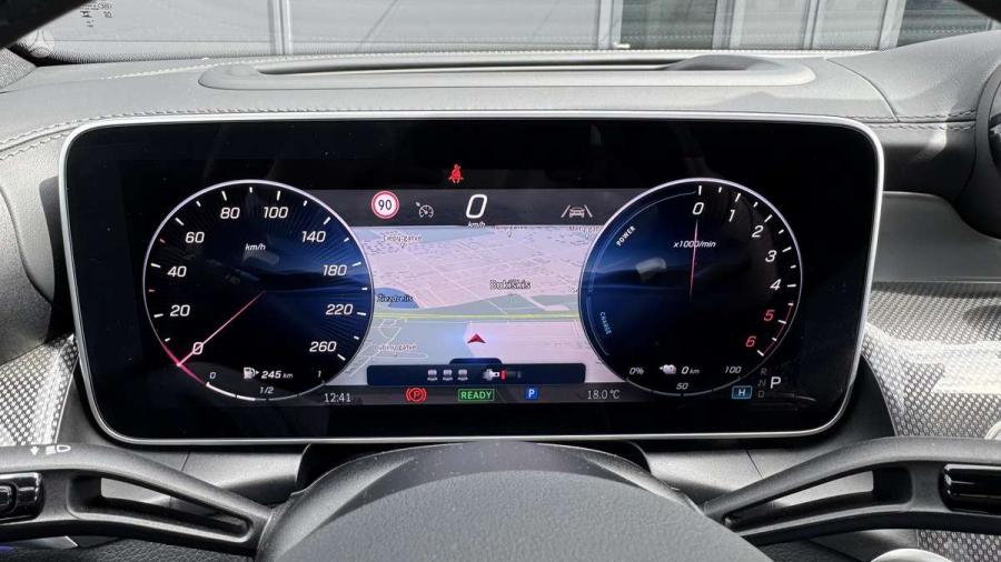 Черный Мерседес GLC 300 2025 в Вильнюс, объемом двигателя 2.00 л и пробегом 17 тыс. км за 57990 €, фото 32 на AUTOMOTO.COM.LV
