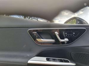 Melns Mercedes-Benz GLC 300 2026 Šauļi, ar dzinēja tilpumu 2.00 L un nobraukumu 5 tūkst. km par 24500 €, foto 12 vietnē AUTOMOTO.COM.LV