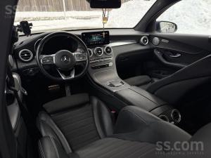 Zils Mercedes-Benz GLC 300 2019 Rīga, ar dzinēja tilpumu 2.00 L un nobraukumu 155 tūkst. km par 35990 €, foto 15 vietnē AUTOMOTO.COM.LV