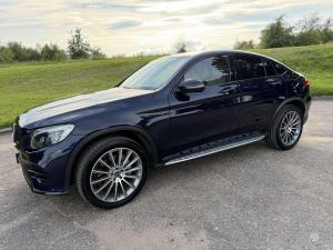 Zils Mercedes-Benz GLC 300 2017 Kauņa, ar dzinēja tilpumu 1.99 L un nobraukumu 123 tūkst. km par 29000 €, foto  vietnē AUTOMOTO.COM.LV