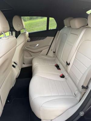 Zils Mercedes-Benz GLC 300 2017 Kauņa, ar dzinēja tilpumu 1.99 L un nobraukumu 123 tūkst. km par 29000 €, foto 7 vietnē AUTOMOTO.COM.LV